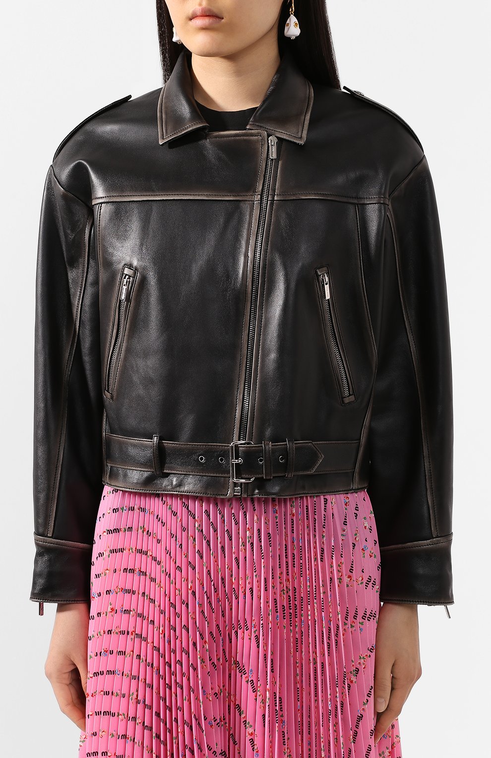 Женская черная кожаная куртка Miu Miu купить в интернет магазине ЦУМ арт Mpv712 1ru0 F0002
