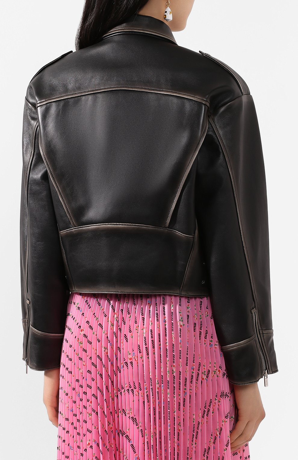 Женская черная кожаная куртка Miu Miu купить в интернет магазине ЦУМ арт Mpv712 1ru0 F0002